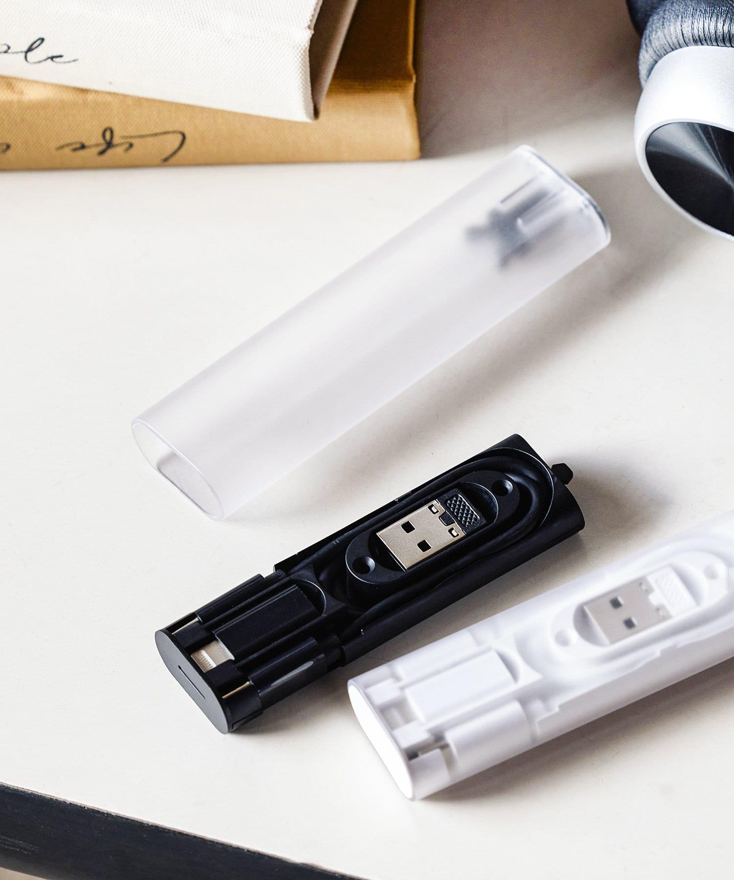 【3COINS】今売れまくっている「マルチケーブルセット」が凄い！もう充電とデータ転送には困らない！ | LIMO | くらしとお金の経済メディア