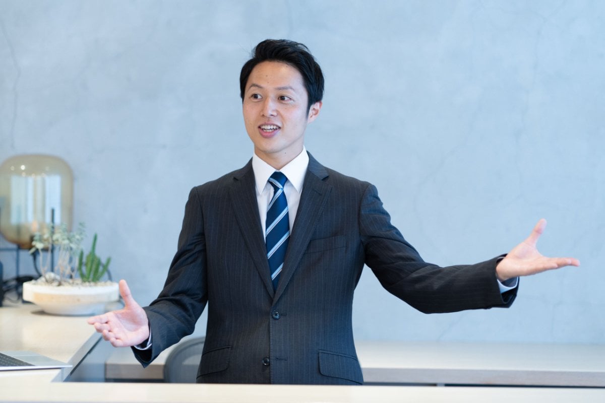 元銀行員だから教える「銀行で新NISAはおすすめしない」といわれる本当の理由 2024年1月の投資信託の流入額は約1兆3000億円 | LIMO | くらしとお金の経済メディア