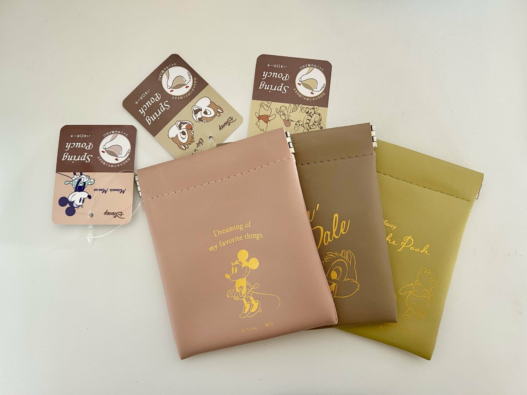 写真 | 【セリア】「110円バネロ」片手でらくらく開閉！ミニ財布、ポーチに最高だった！ ディズニーコラボで可愛い！ | LIMO | くらしとお金の経済メディア