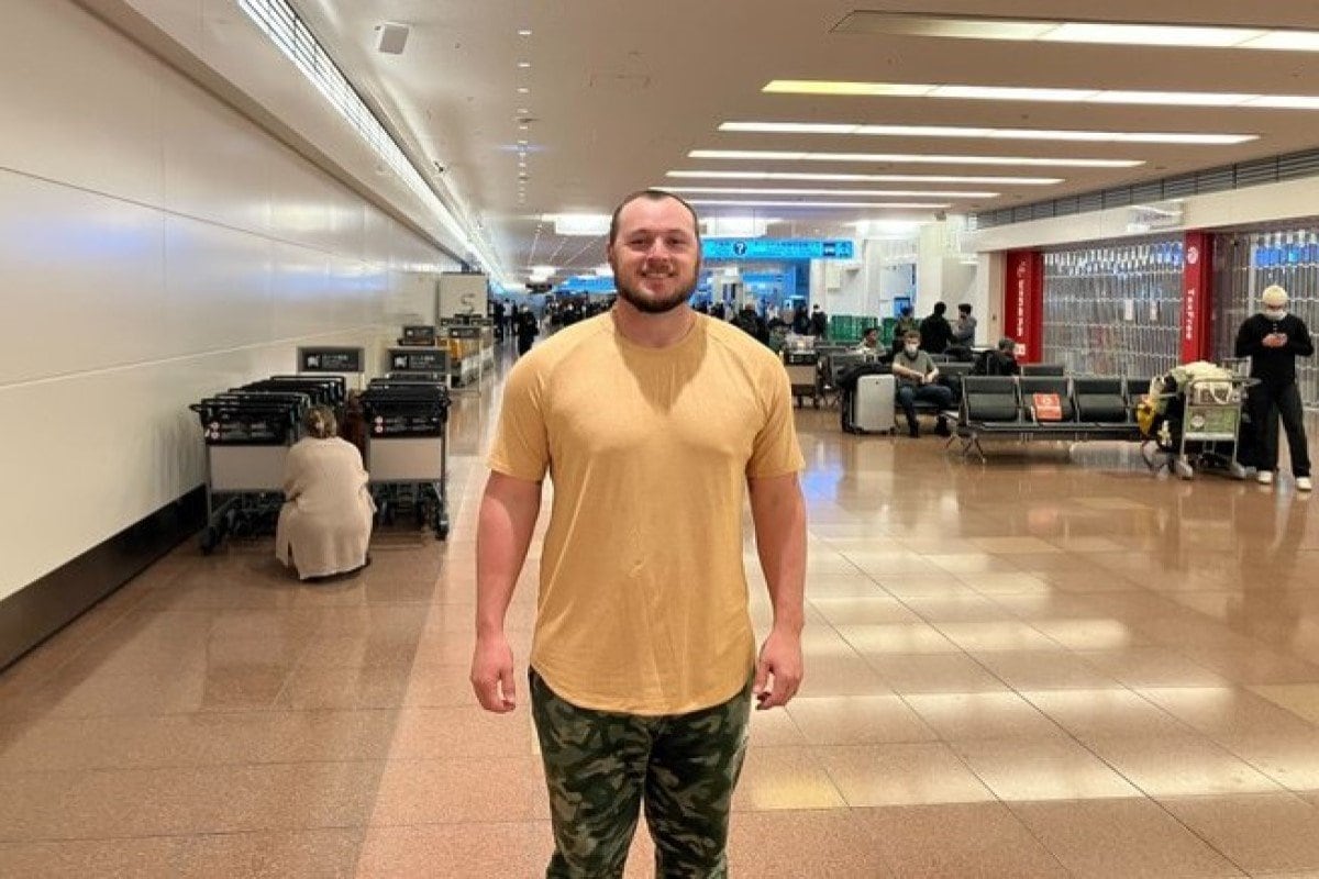 【プロ野球】横浜DeNAベイスターズ新外国人ウェンデルケン選手の来日姿にファン騒然 | LIMO | くらしとお金の経済メディア