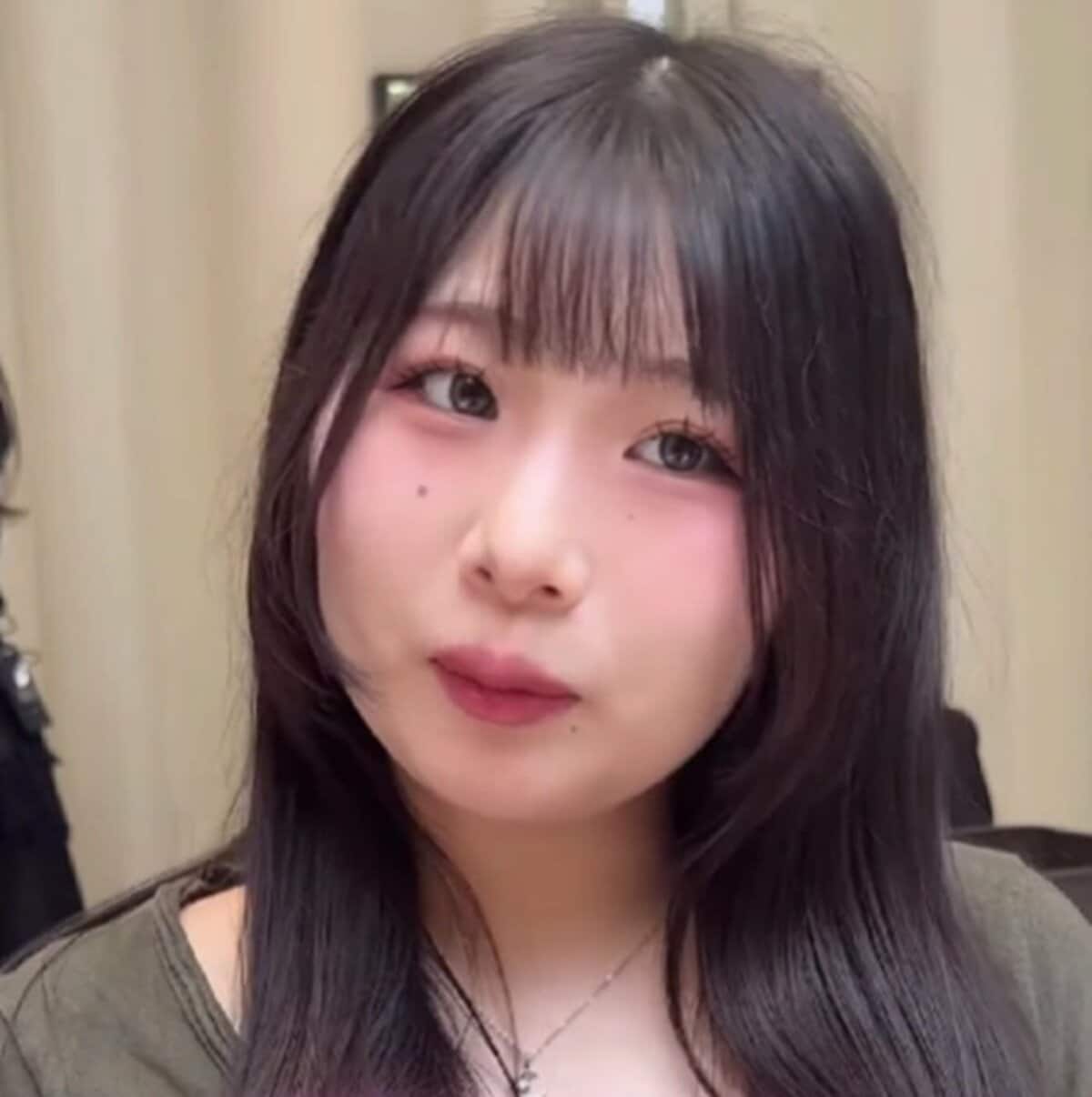 【激変】ロングヘア女性が60cmのヘアドネーション！5年ぶりのボブに「可愛い」と大絶賛 大人可愛い仕上がりに思わず「すげぇ」と大感動 | 3ページ目 | LIMO | くらしとお金の経済メディア