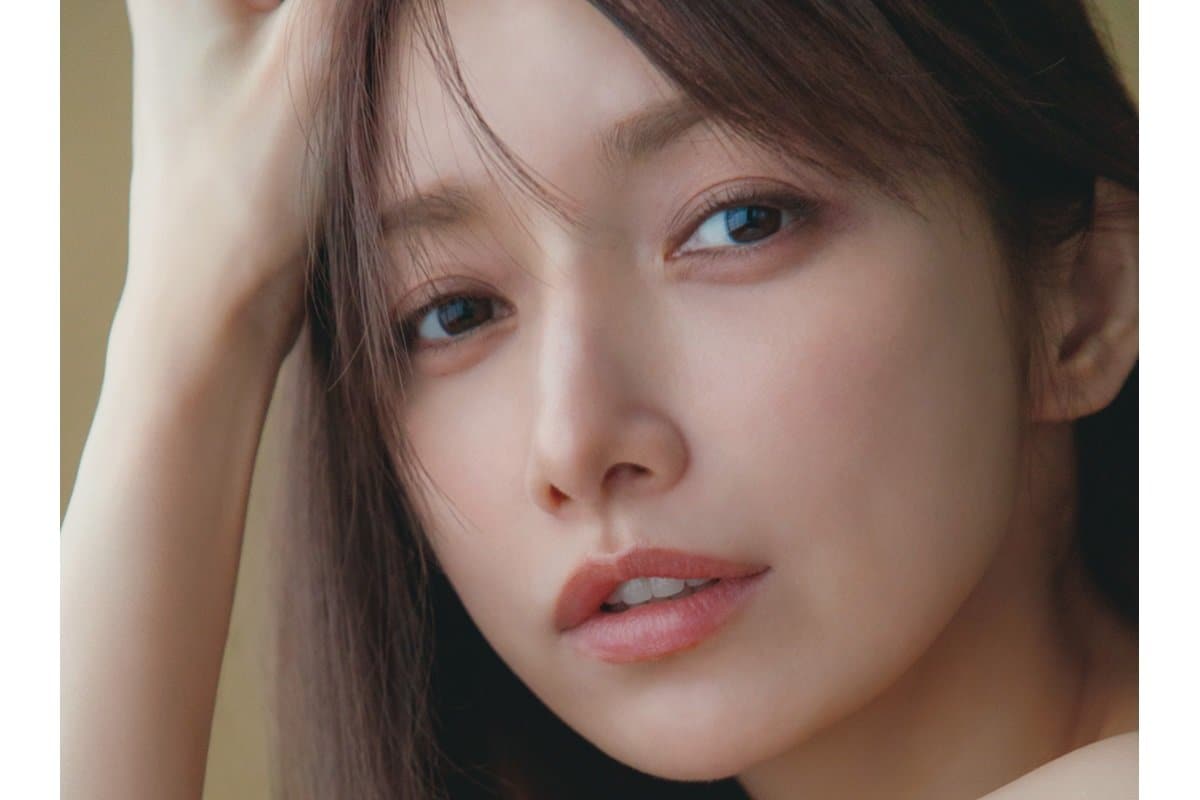 後藤真希39歳美ボディを大胆露出「いくつになっても美しい」 デビュー25周年で3年ぶり写真集完成！SNSでも反響 | 3ページ目 | LIMO | くらしとお金の経済メディア