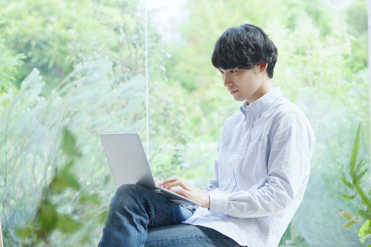 【新NISA始動まであと2週間】Z世代の4割が「NISA知ってます」と回答！では実際に行動に移す人は？ Z世代の武器は「時間」 複利のメリットを最大限に生かすために | LIMO | くらしと ...