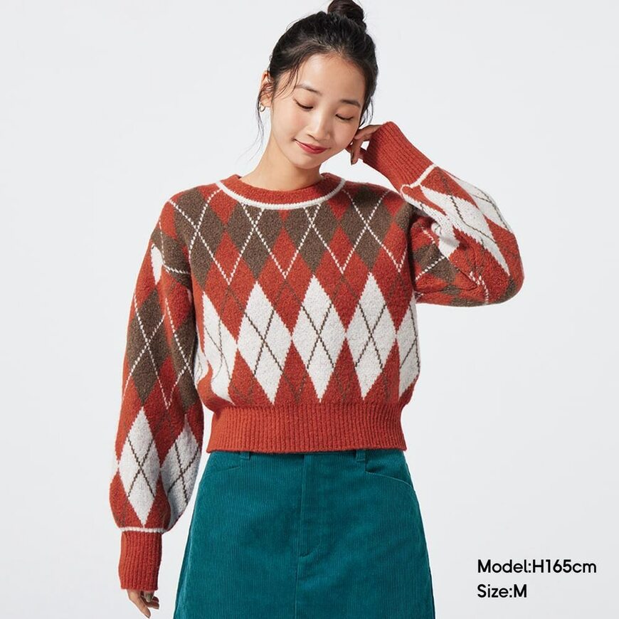 写真 | ALL3000円以下【GU】まだ寒い冬を乗り切る「あったかセーター」5選 | LIMO | くらしとお金の経済メディア