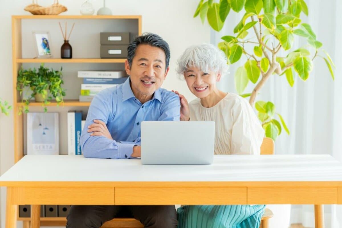 【年金生活者向けの給付金】年金生活者支援給付金（老齢・障害・遺族）の対象者や給付額は？老齢年金生活者支援給付金の平均支給額は「月額4000円