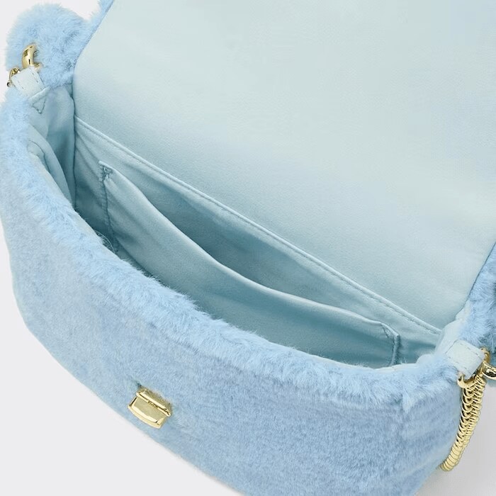 写真 | GU「ファータッチのショルダーバッグ」甘かわと話題。2490円で3色展開 | LIMO | くらしとお金の経済メディア