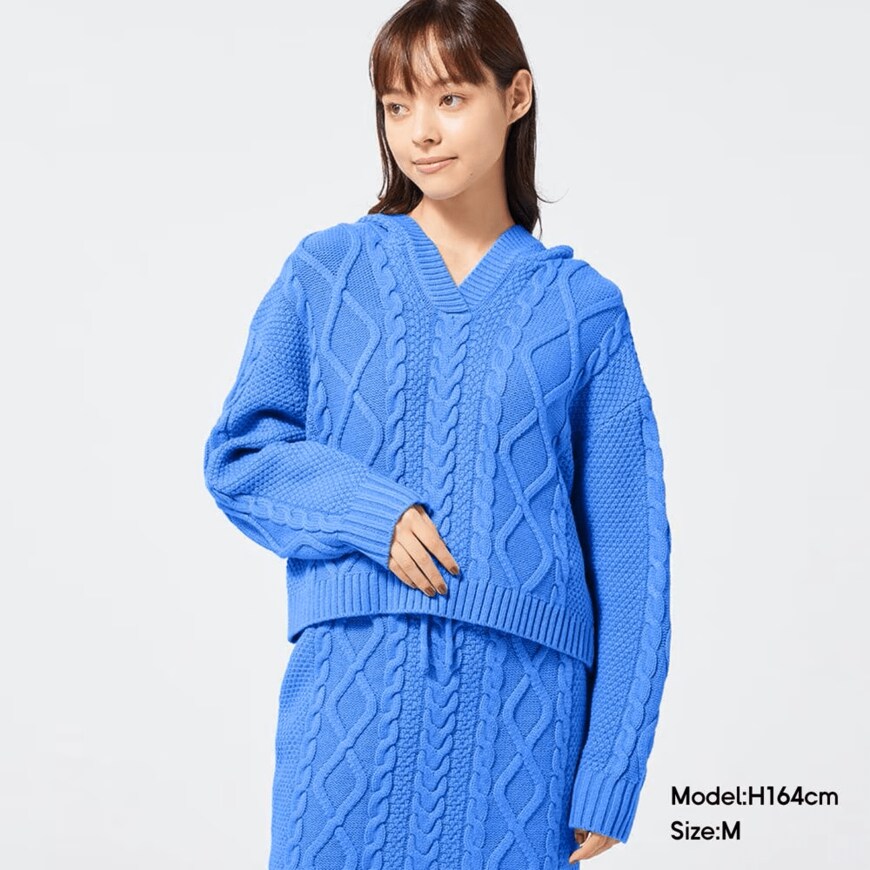 写真 | ALL3000円以下【GU】まだ寒い冬を乗り切る「あったかセーター」5選 | LIMO | くらしとお金の経済メディア