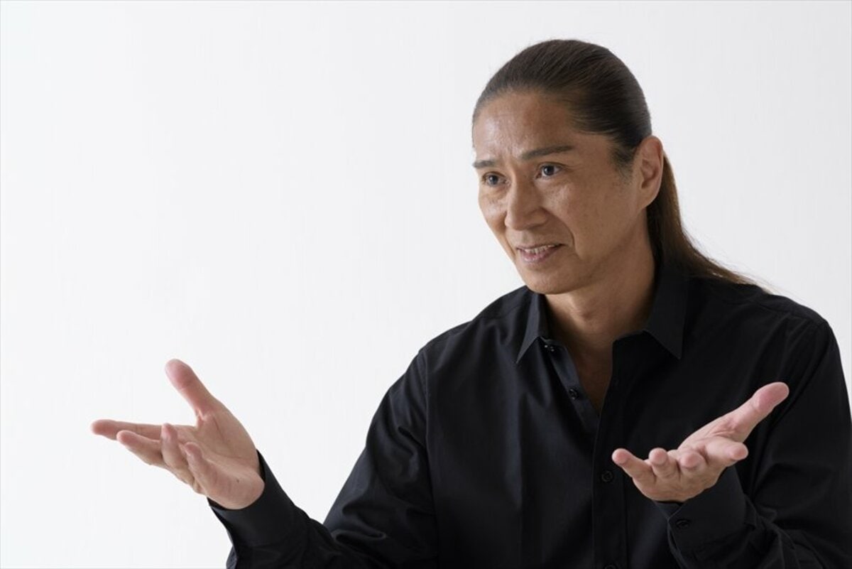 写真 | TRF・SAMが語る、「年齢に負けない」ための秘訣とは | LIMO | くらしとお金の経済メディア