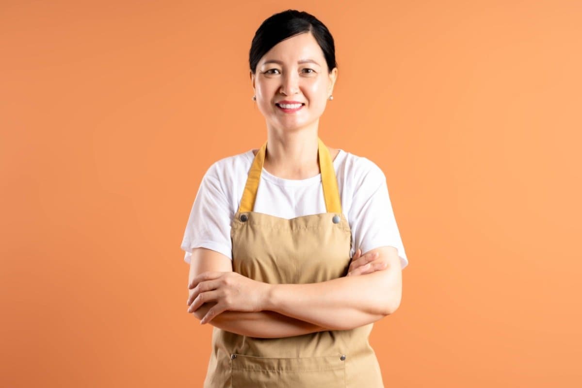 写真 | 専業主婦だとiDeCoのメリットは小さいの？月1万円の投資でもお金は増えますか？ 毎月1万円のシミュレーション結果をチェック | LIMO | くらしとお金の経済メディア