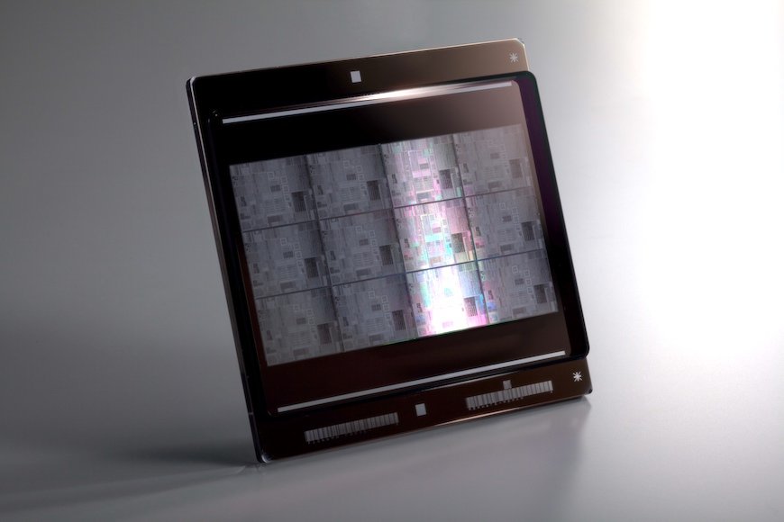 写真 | 凸版、DNPの印刷2強が手がける半導体材料「フォトマスク」の課題 “内製市場拡大”の苦境に挑む、カギを握るは中国市場 | LIMO ...