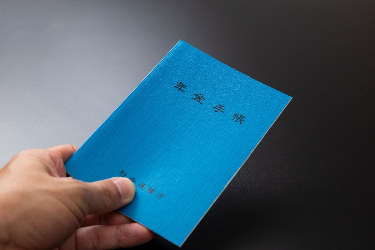 写真 | 【国民年金・厚生年金】6月15日支給分から増額！シニア世代の平均年金月額一覧｜2026年度は国民年金＋1.9％・厚生年金＋2.0％へ ...