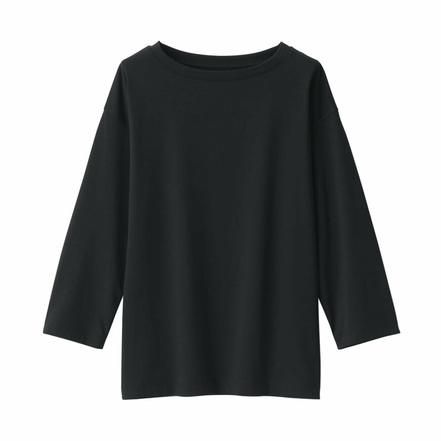 写真 | これがたった990円！？無印良品の〈新作トップス〉が即買いしたくなるほど最高です 春らしいくすみカラーも多数ラインナップ！ | LIMO | くらしとお金の経済メディア